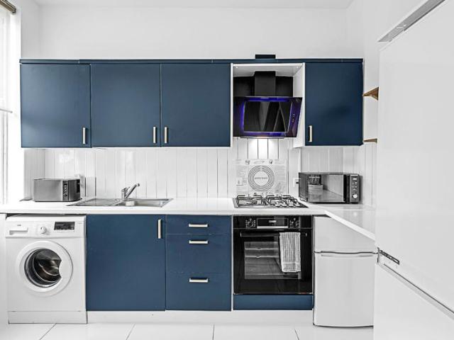 For Rent 1 Bedroom Apartment London London DS102436584