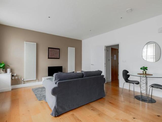 For Rent 1 Bedroom Apartment London London DS102885035
