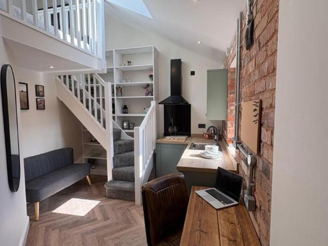 For Rent 1 Bedroom Apartment Selly Oak West Midlands DS98286096