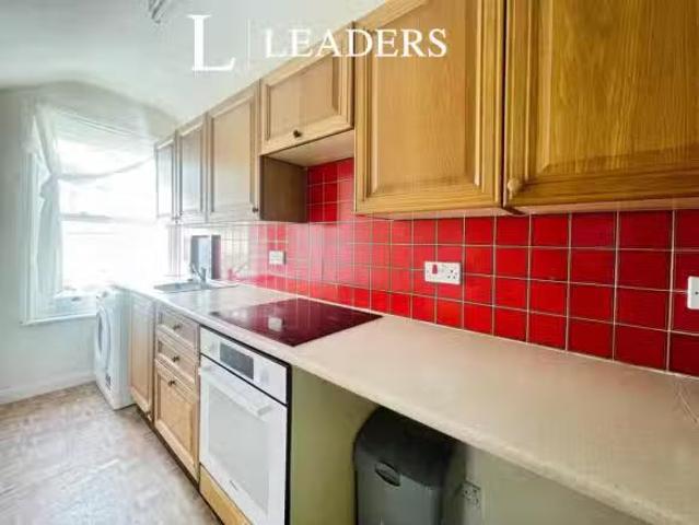 Nice 1 bedroom flat for rent in Carlton Road, Bournemouth, BH1