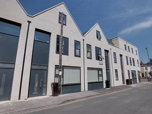 Nice 1 bedroom flat for rent in Lorne Road, Bath, BA2