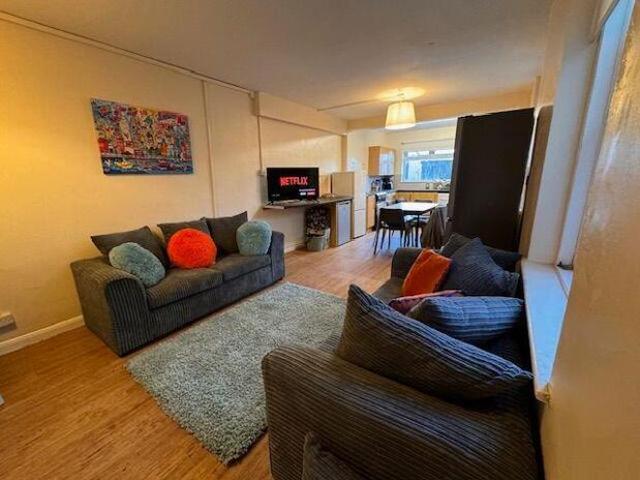 For Rent 1 Bedroom House Bristol Bristol DS99917682