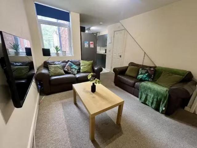 Rental! 1 bedroom house for rent in Heeley Road E, Selly Oak.