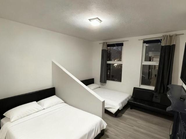 For Rent 1 Bedroom House London London DS100878322