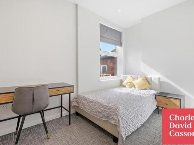 For Rent 1 Bedroom House Southend Essex DS101209821