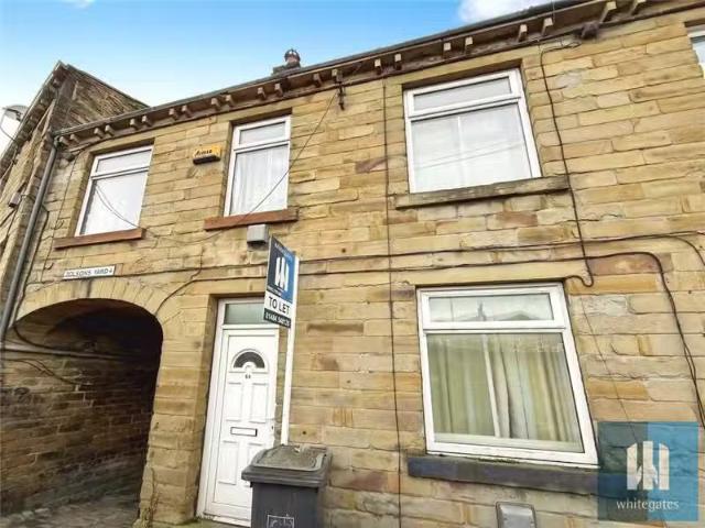 Cozy 1 bedroom house share for rent in Almondbury Bank, Hudder.
