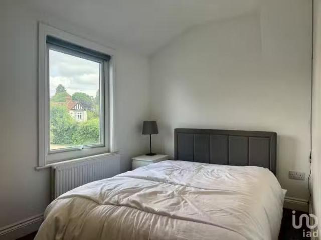 Charming 1 bedroom house share for rent in Dunmow Road, Bishop.