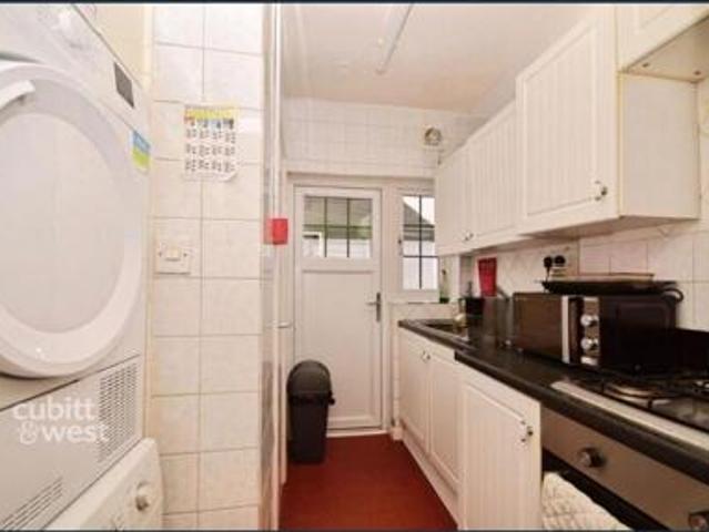 For Rent 1 Bedroom House Purley Great London DS101701021