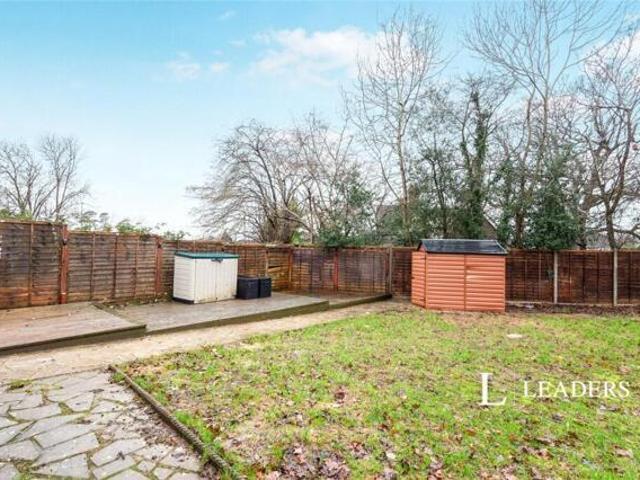 For Rent 1 Bedroom House Reigate Surrey DS101376684