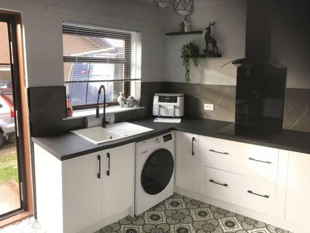 For Rent 1 Bedroom Shared Living/roommate North Ayrshire Council Scotland DS97418309