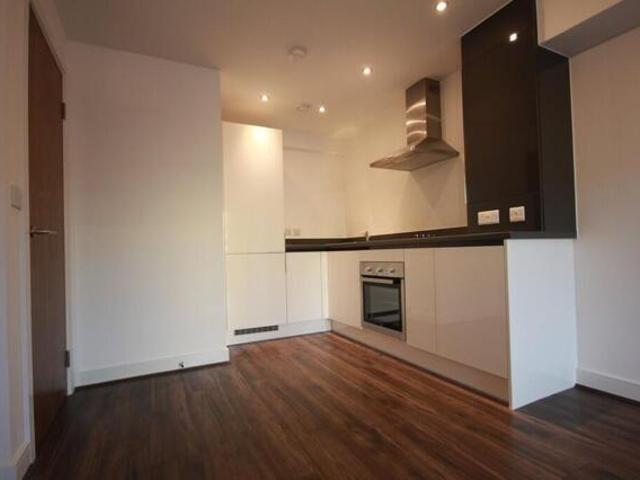 For Rent 1 Bedroom Shared Living/roommate Birmingham West Midlands DS100243572