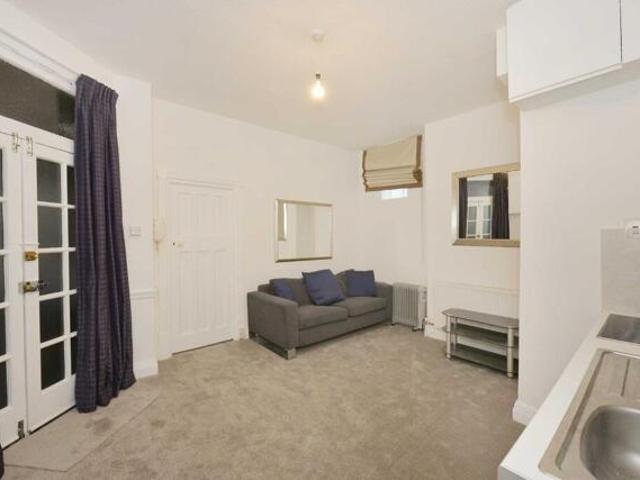 For Rent 1 Bedroom Shared Living/roommate Camden London DS101532436