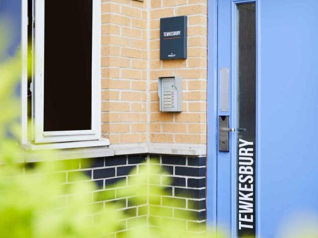 For Rent 1 Bedroom Shared Living/roommate Cheltenham Cheltenham DS97658689