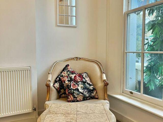 For Rent 1 Bedroom Shared Living/roommate Greater London England DLS97417860
