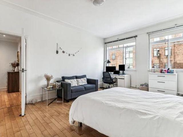 For Rent 1 Bedroom Shared Living/roommate Greater London England DLS97420951
