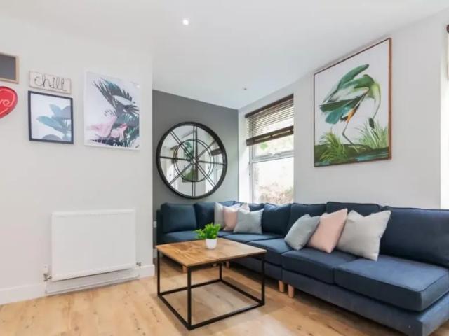For Rent 1 Bedroom Shared Living/roommate Huddersfield Huddersfield DLS90549041