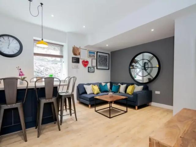 For Rent 1 Bedroom Shared Living/roommate Huddersfield Huddersfield DLS90549075