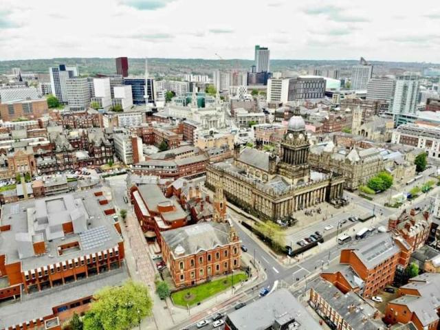 For Rent 1 Bedroom Shared Living/roommate Leeds Leeds DLS97673776