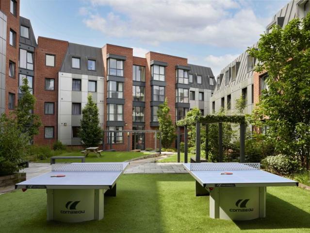 For Rent 1 Bedroom Shared Living/roommate Leeds Leeds DLS97772046