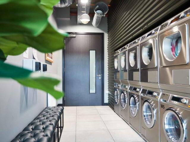 For Rent 1 Bedroom Shared Living/roommate Leeds Leeds DLS97836605