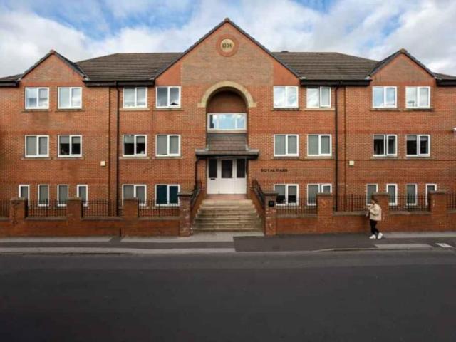 For Rent 1 Bedroom Shared Living/roommate Leeds Leeds DS90680116