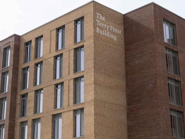 For Rent 1 Bedroom Shared Living/roommate Leeds Leeds DS99537392