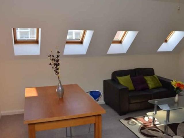 For Rent 1 Bedroom Shared Living/roommate Leicester Leicester DS97763677