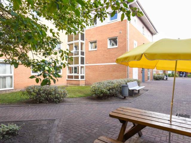 For Rent 1 Bedroom Shared Living/roommate Liverpool Liverpool DLS90550640