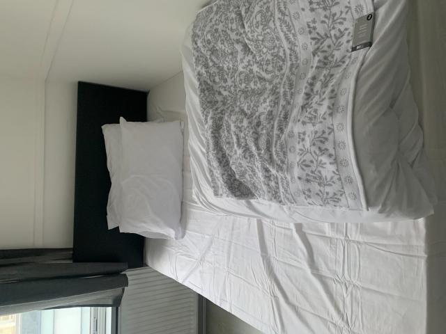 For Rent 1 Bedroom Shared Living/roommate London London DLS65794115