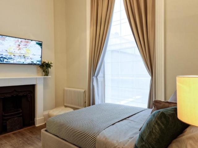 For Rent 1 Bedroom Shared Living/roommate London London DLS90560981