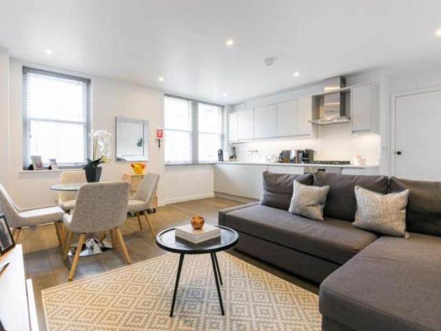For Rent 1 Bedroom Shared Living/roommate London London DLS90561306