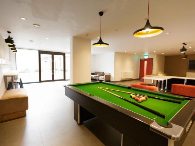 For Rent 1 Bedroom Shared Living/roommate London London DLS97833911