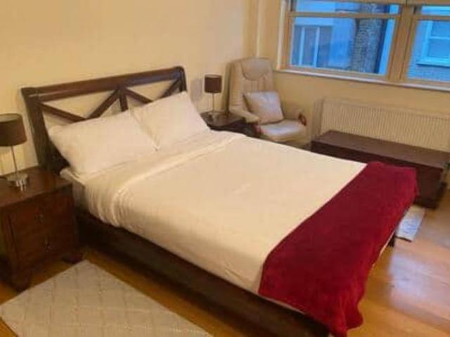 For Rent 1 Bedroom Shared Living/roommate London London DS90560488