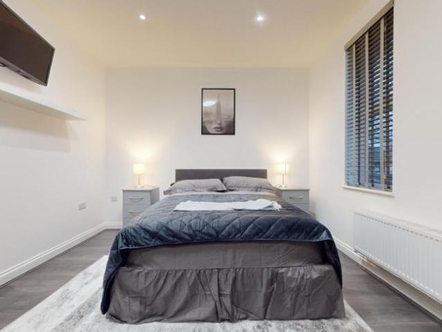 For Rent 1 Bedroom Shared Living/roommate London London DS90563942