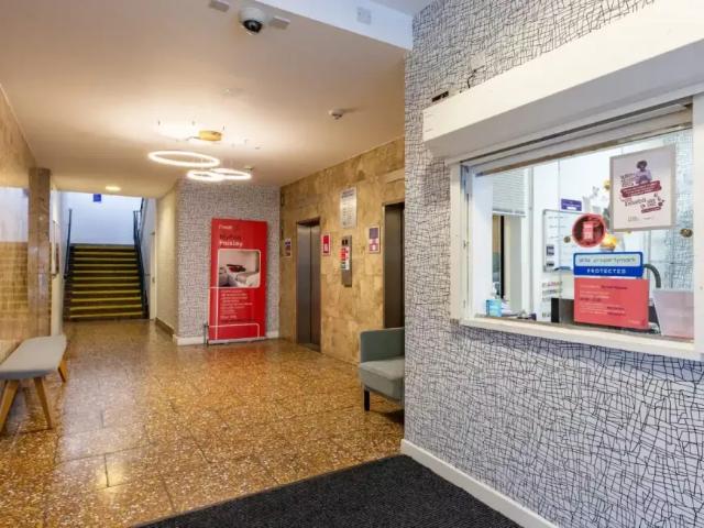 For Rent 1 Bedroom Shared Living/roommate Paisley Paisley DS90922230