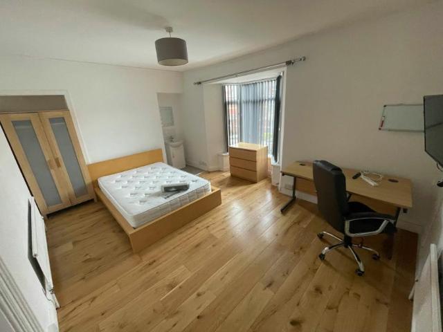 For Rent 1 Bedroom Shared Living/roommate Swansea Swansea DLS101342854