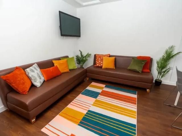 For Rent 1 Bedroom Shared Living/roommate Salford Salford DS90552541