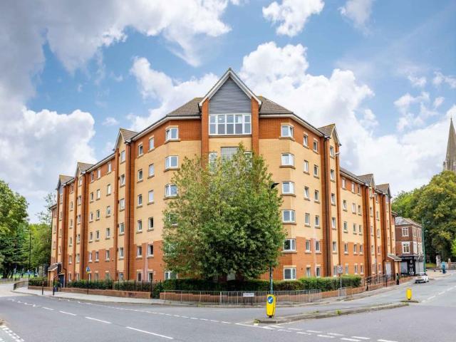 For Rent 1 Bedroom Shared Living/roommate Southampton Southampton DS97668459