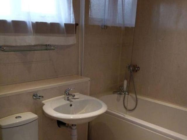 For Rent 1 Bedroom Shared Living/roommate West Lothian Scotland DS97419698