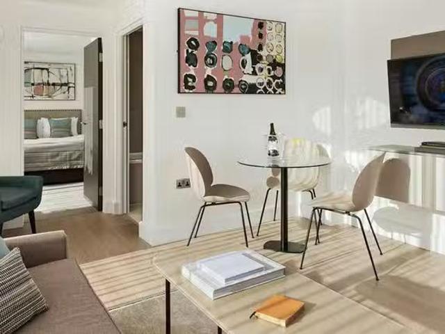 Cozy 1 BR Norwich Street, London