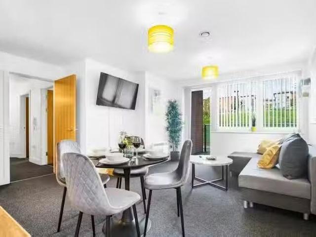 Unique 1 BR Bell Barn Road, Birmingham