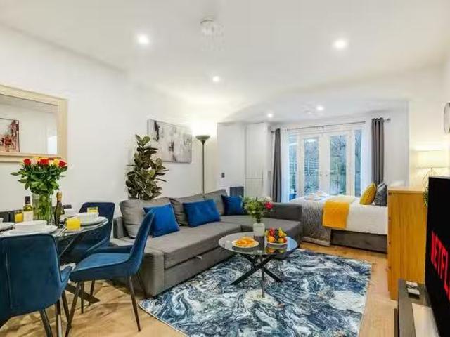 Deal! 1 BR Belsize Grove, London