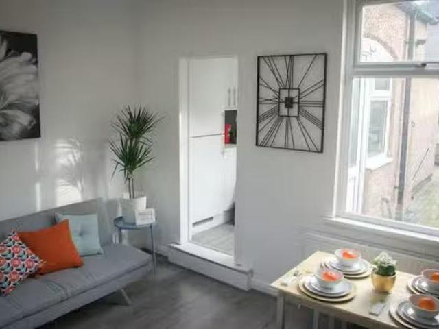Rental! 1 BR Gulson Road, Coventry