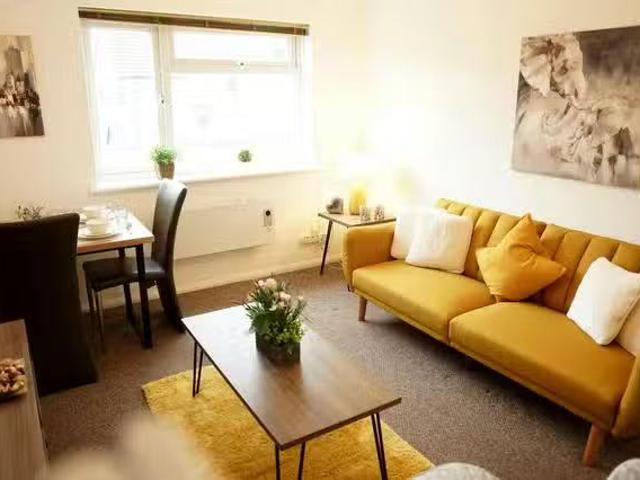 Just in! 1 BR Percy Avenue, Broadstairs