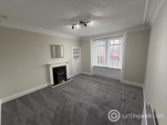 Deal! 1 BR Property to rent in 266 Blackness Road, DD2 1RU