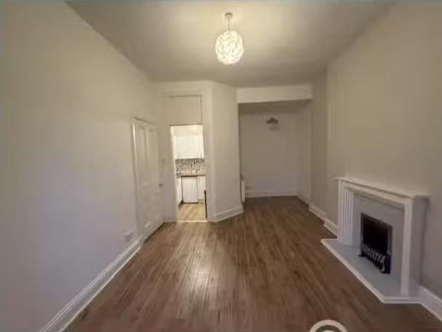Just in! 1 BR Property to rent in 9 Pf2 Westfield Road