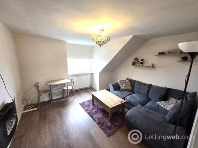New 1 BR Property to rent in Castle Terrace, City Centre, Aber.