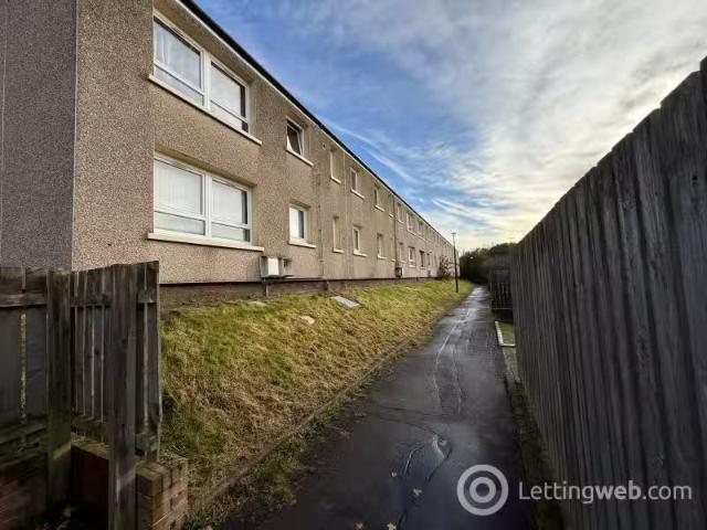 Cheap 1 BR Property to rent in Glasgow, G22