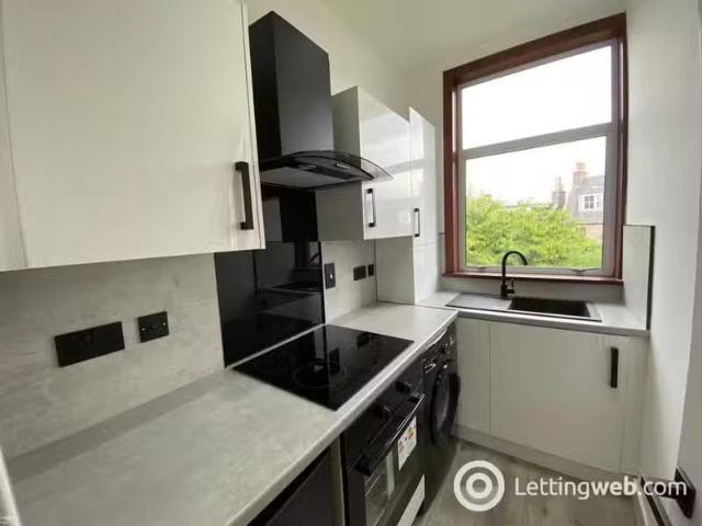 Nice 1 BR Property to rent in Hartington Road, Aberdeen, AB10.