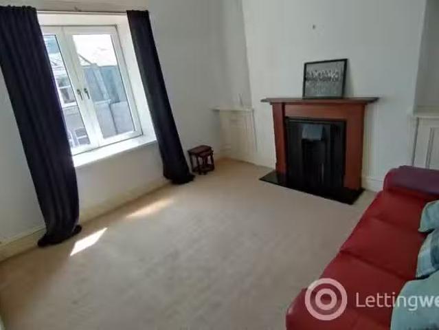Rental! 1 BR Property to rent in Wallfield Crescent, Rosemount.